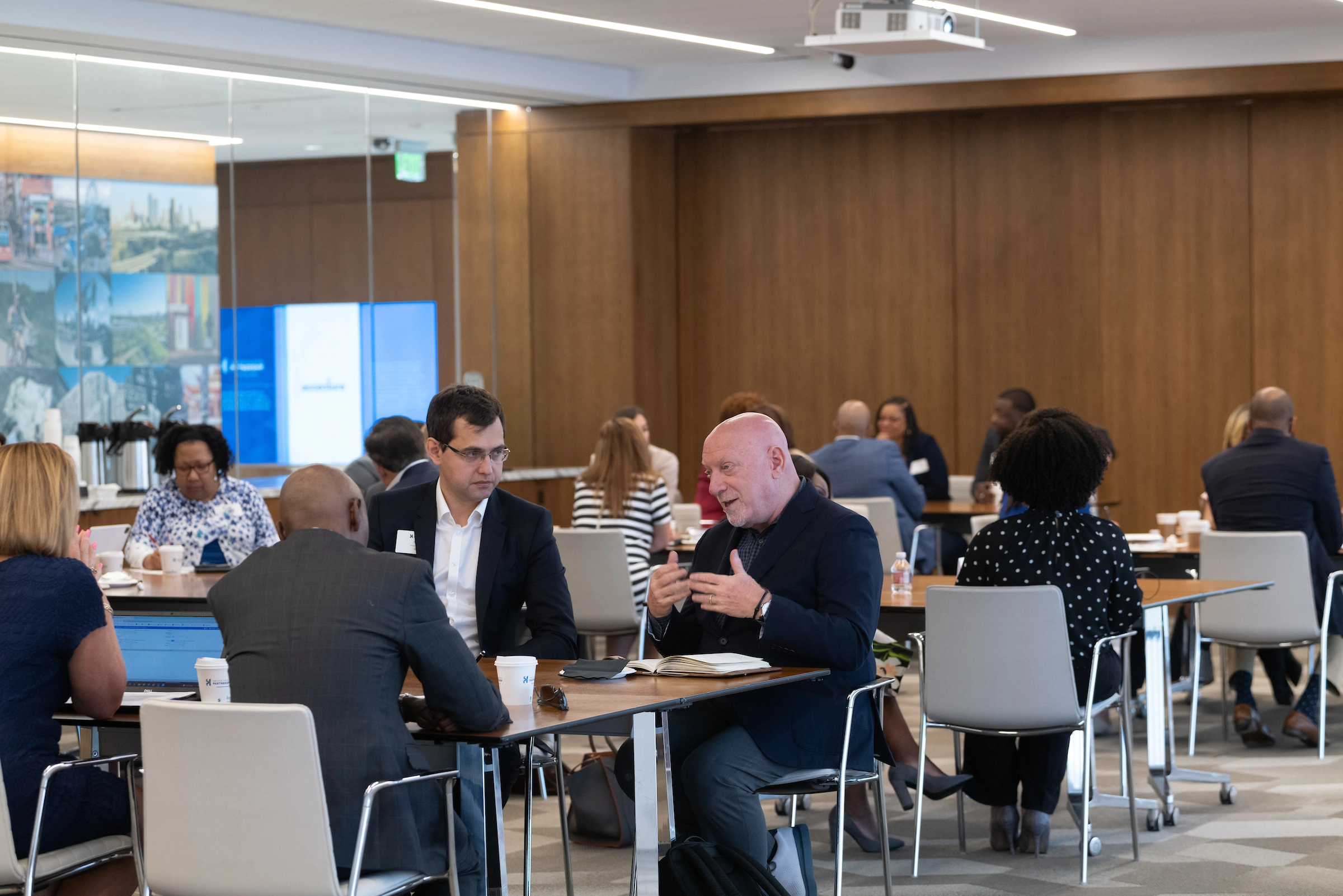 Inclusive Sourcing Roundtable: Enhance Sourcing Strategies with Change ...