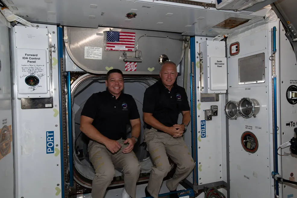 NASA Astronauts Return to Houston Following Historic SpaceX Mission ...